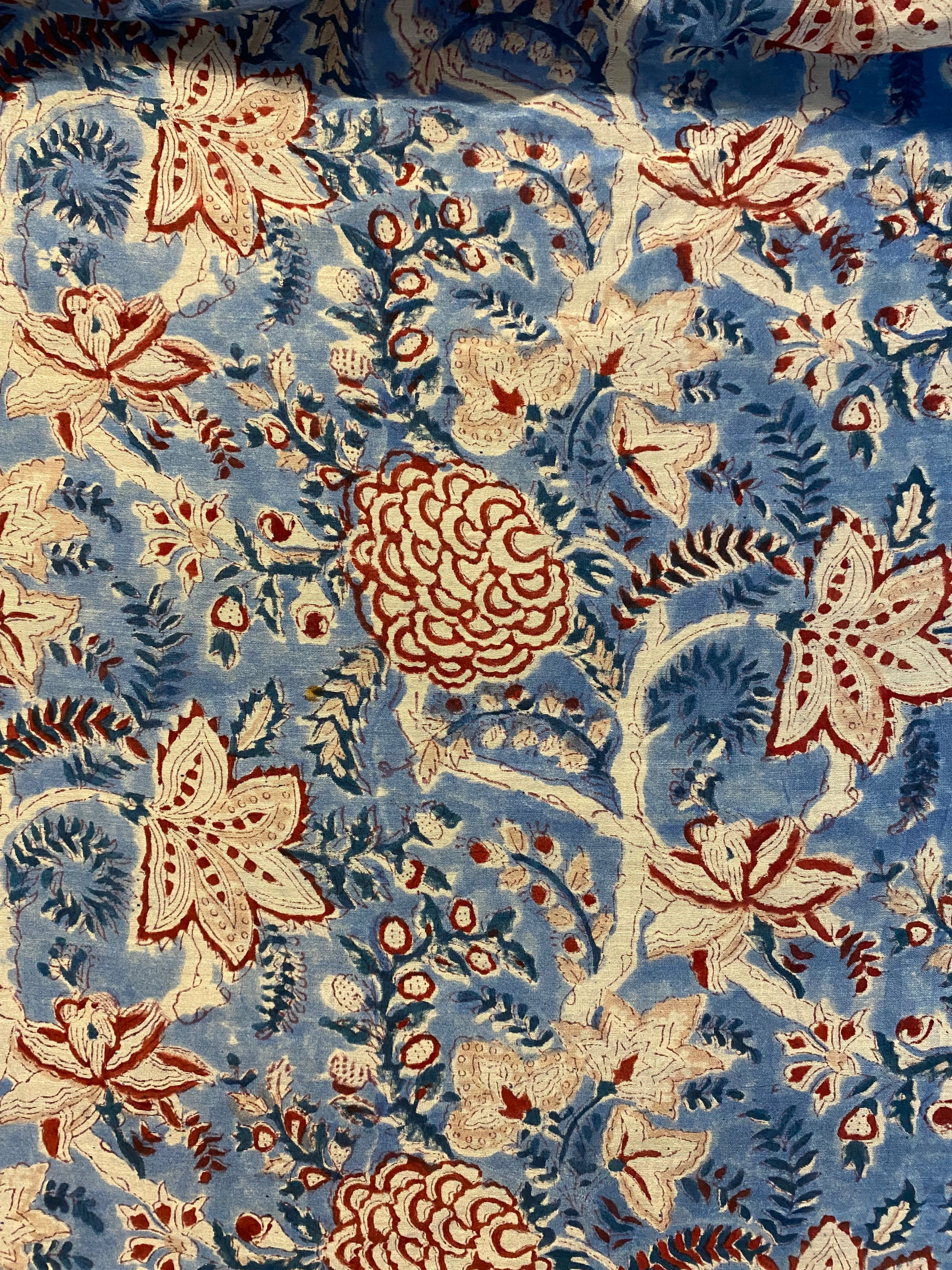 Silken Thread | Buy high quality indian handlooms online – silkenthread